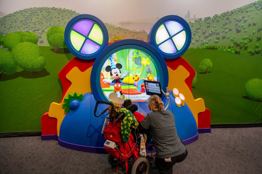 First-Ever 'Mickey Mouse Clubhouse' Museum Exhibit Opens in ...